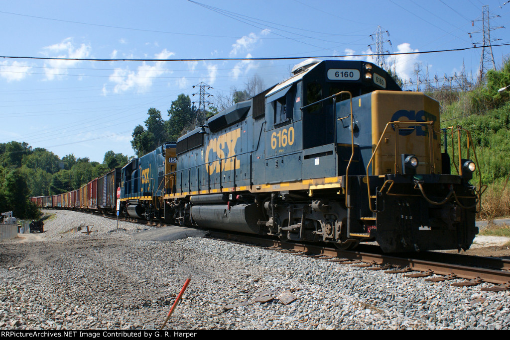 CSXT 6160 westbound on the H744 local